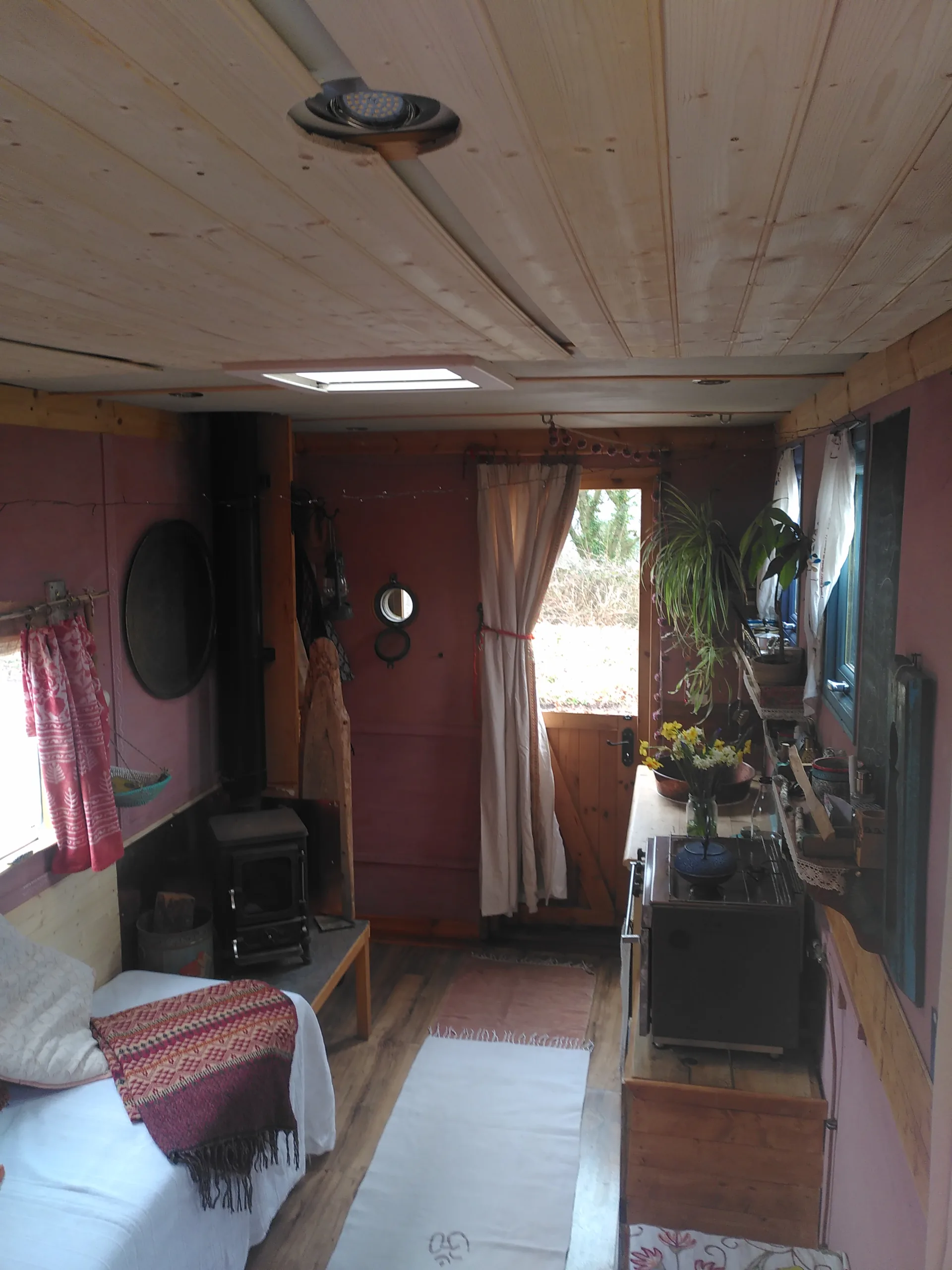 beautiful spacious off grid lt35 vw LUTON van.( reduced for quick sale ...